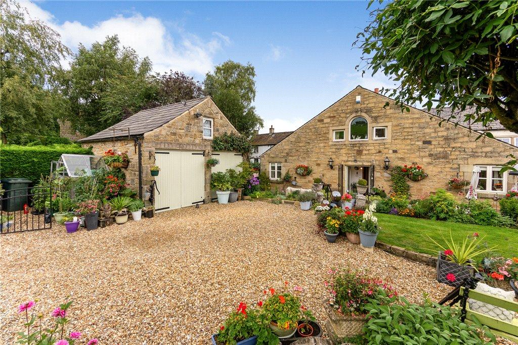 Coniston Cold, Skipton, North Yorkshire 3 bed barn conversion - £650,000
