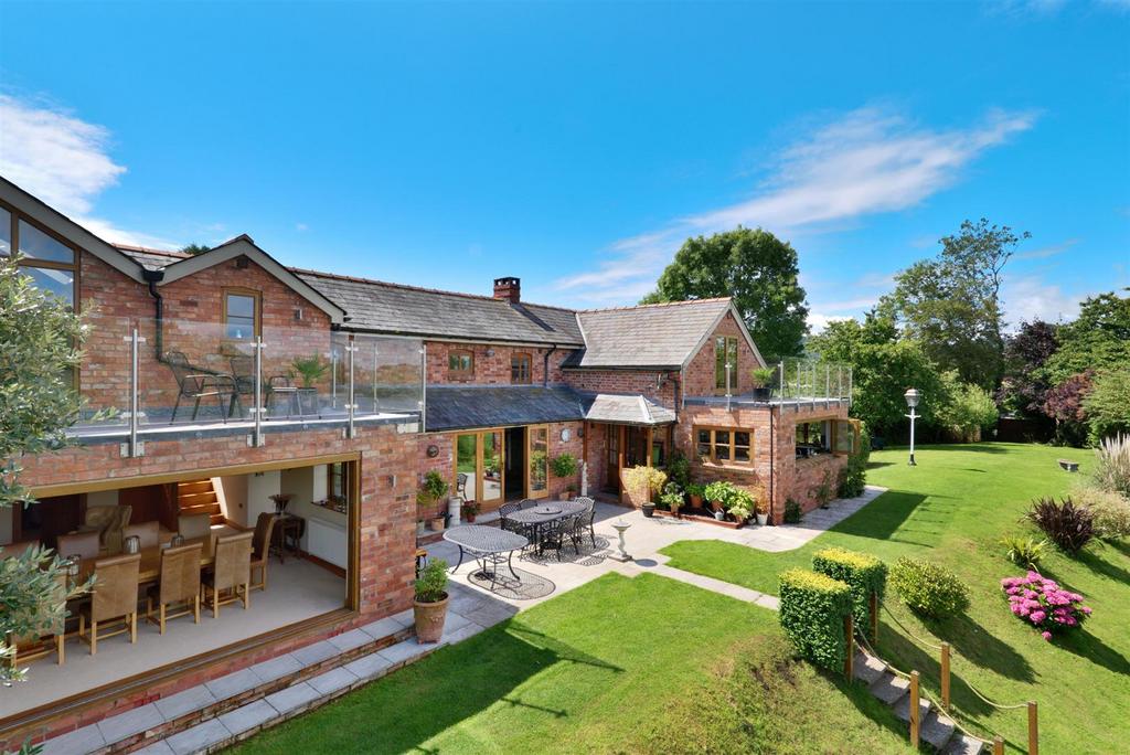Moccas, with fishing rights 4 bed detached house - £1,150,000