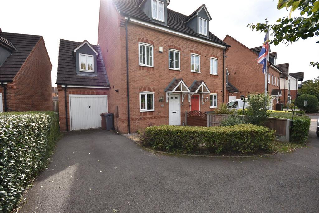 Leyburn Road, Chelmsley Wood... 4 bed semi-detached house - £275,000