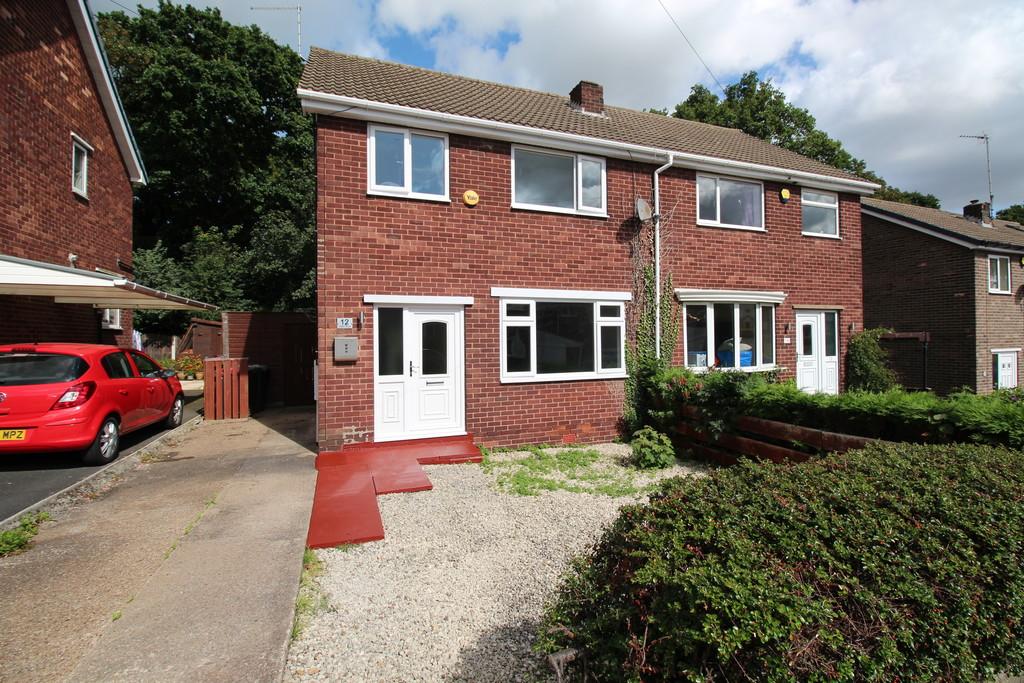 Glebe Road, Mexborough S64 3 bed semi-detached house - £800 pcm (£185 pw)