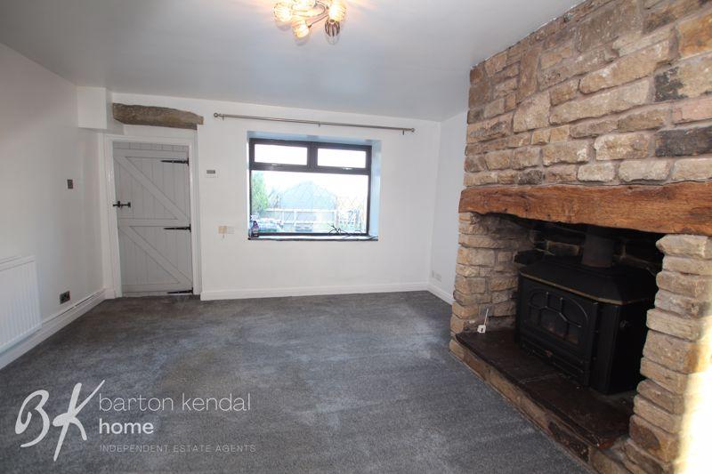 Red Lumb, Rochdale OL12 7TX 2 bed terraced house for sale - £154,500