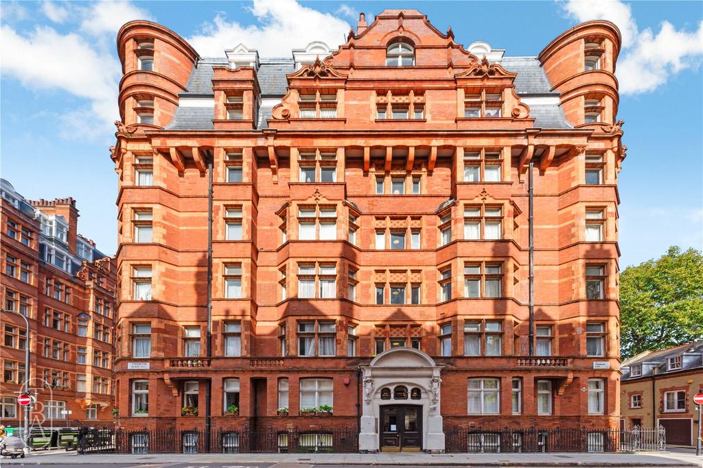 Torrington Place, London, WC1E 5 bed apartment - £4,875 pcm (£1,125 pw)