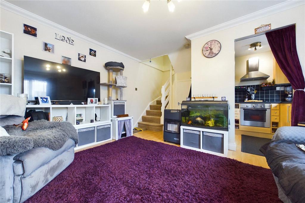 Hatfield Court, Calcot, Reading, RG31 1 bed terraced house - £1,025 pcm ...