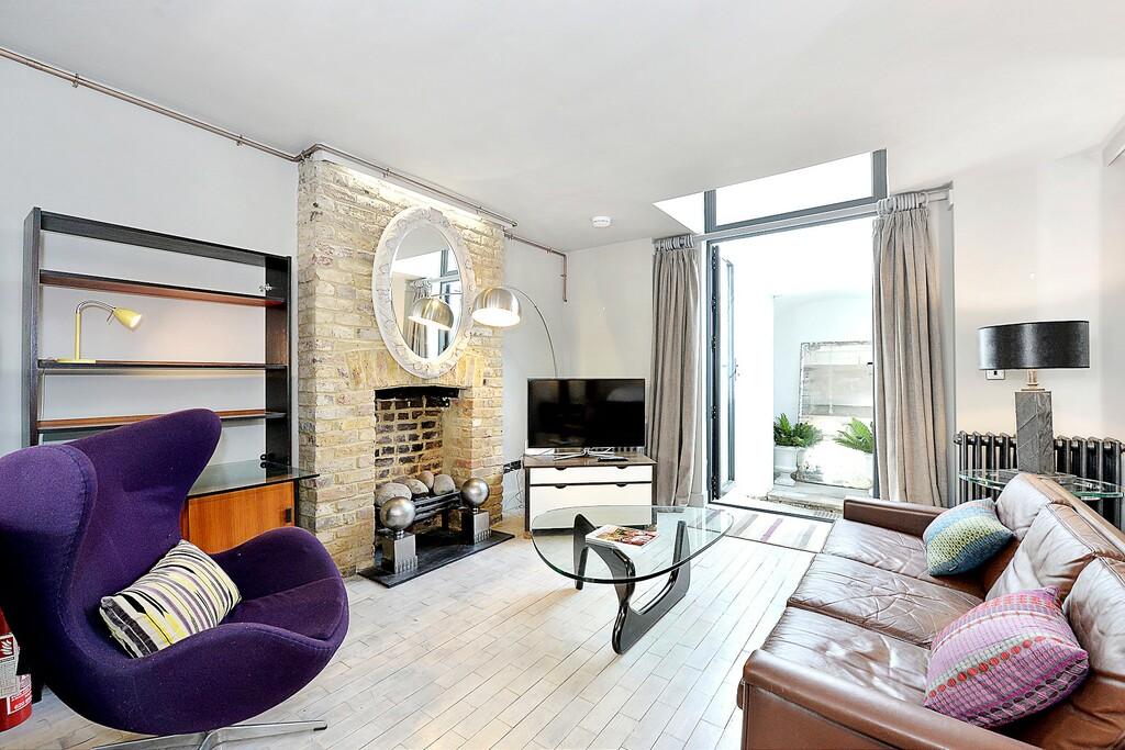 Lots Road, Chelsea, SW10 1 bed flat - £2,145 pcm (£495 pw)