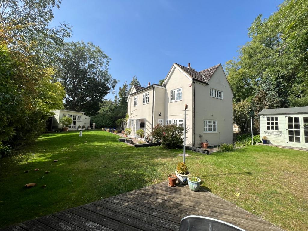 Dover Road, Ringwould, Deal, Kent, CT14 4 bed detached house for sale ...