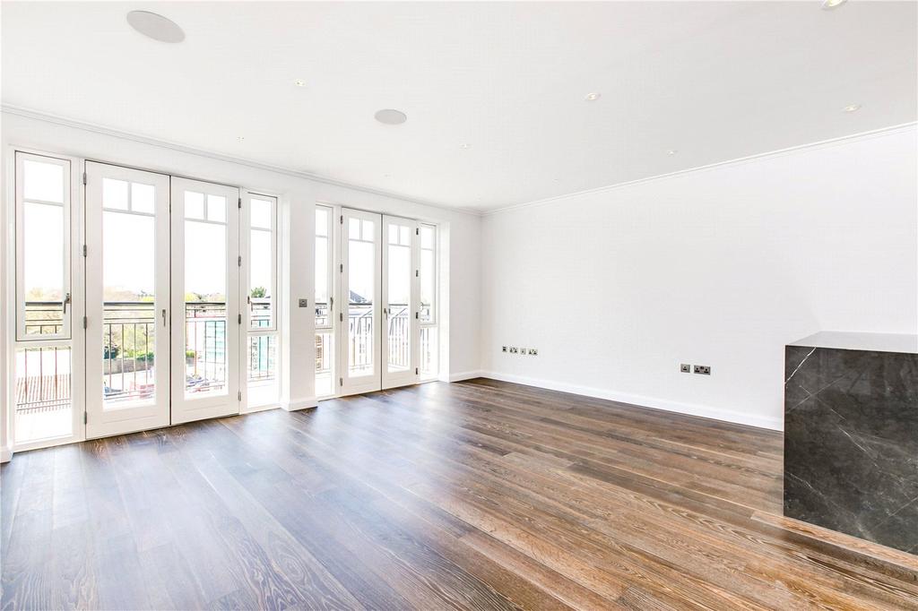 Carnwath Road, London 1 bed flat - £2,850 pcm (£658 pw)