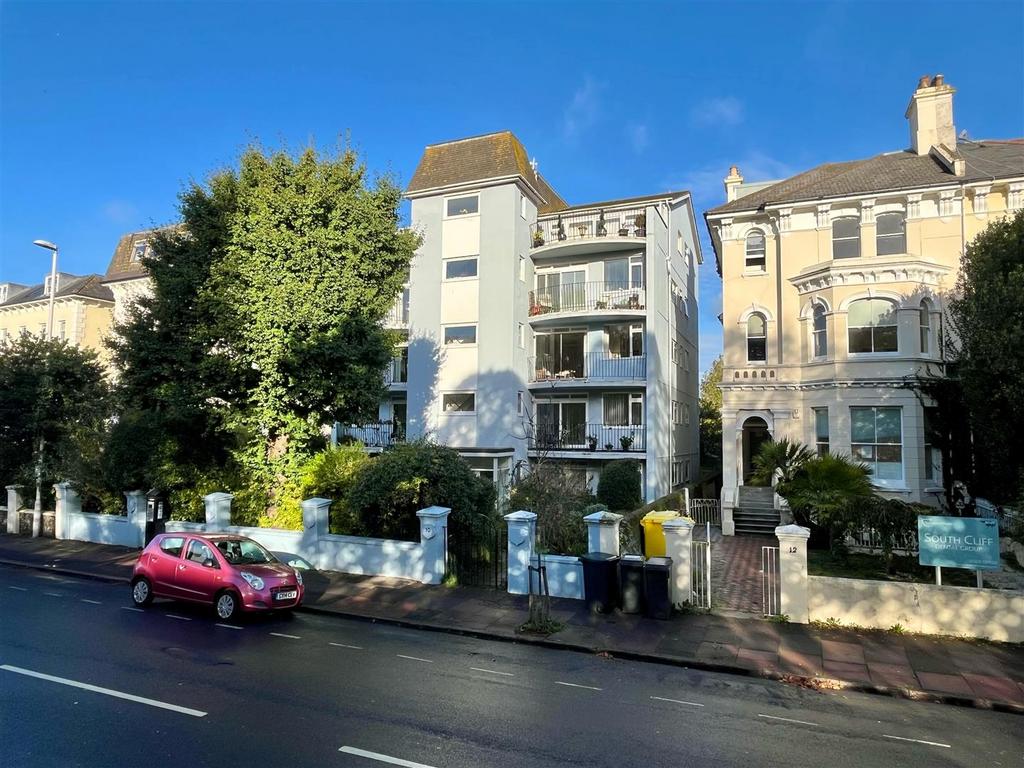 Trinity Trees, Eastbourne 3 bed flat - £189,950