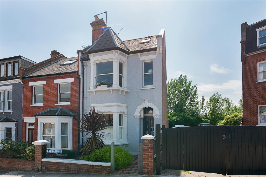Ravenshaw Street, West Hampstead, NW6 3 bed flat for sale - £700,000