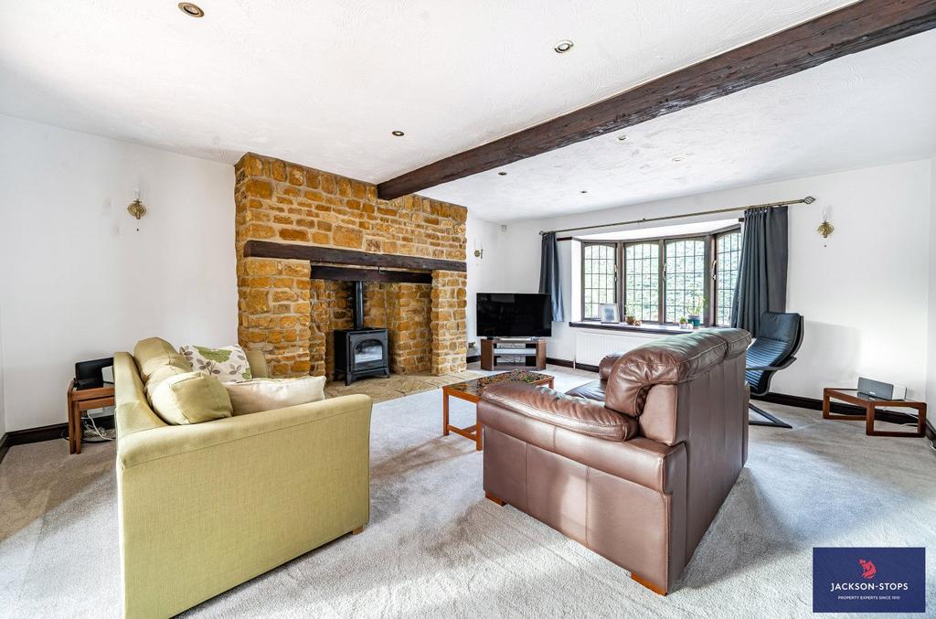 Dallington Green, Dallington, Northampton, NN5 4 bed detached house for ...