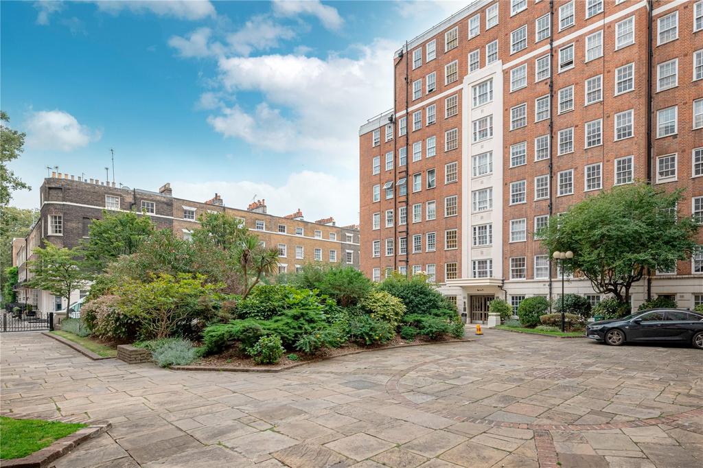Edgware Road, London, W2 1 bed apartment - £500,000