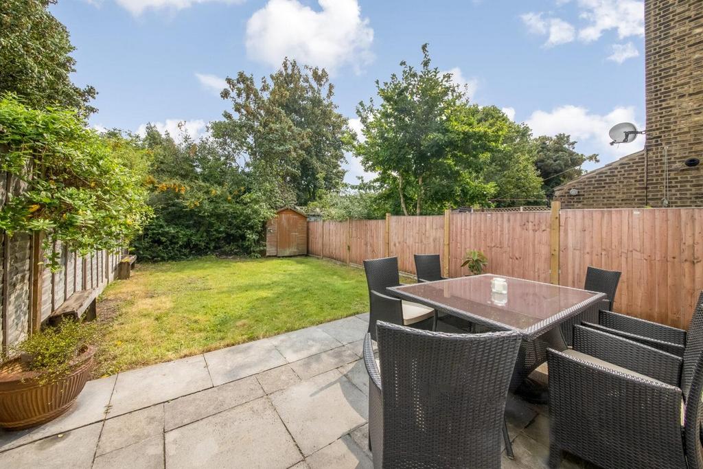 Wiverton Road, Sydenham, London, SE26 4 bed house for sale - £895,000