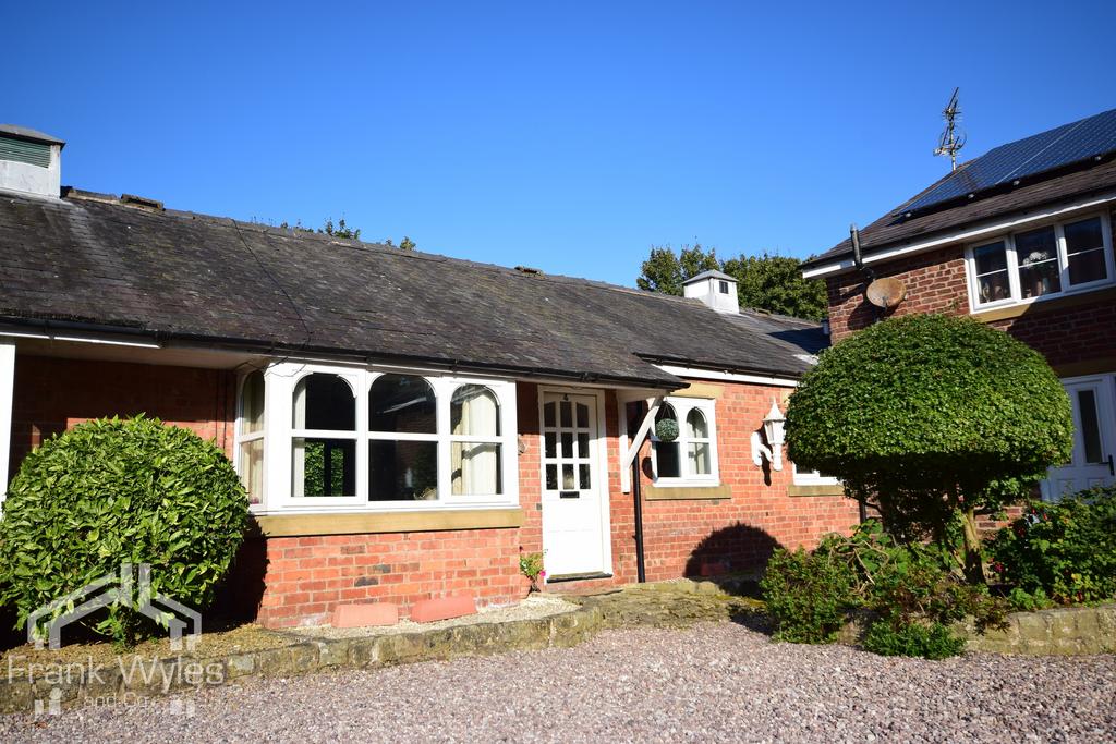 4 Higher Moor Cottages 2 bed bungalow - £169,950