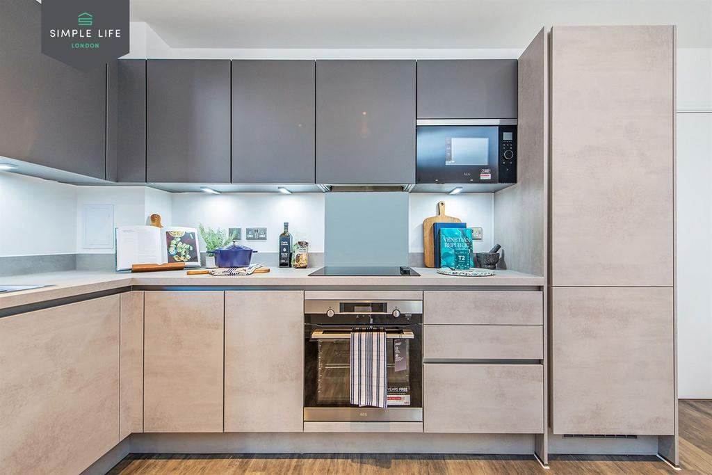 2 Bed, 5th Floor Corsair at Beechmont... 2 bed apartment - £1,825 pcm ...