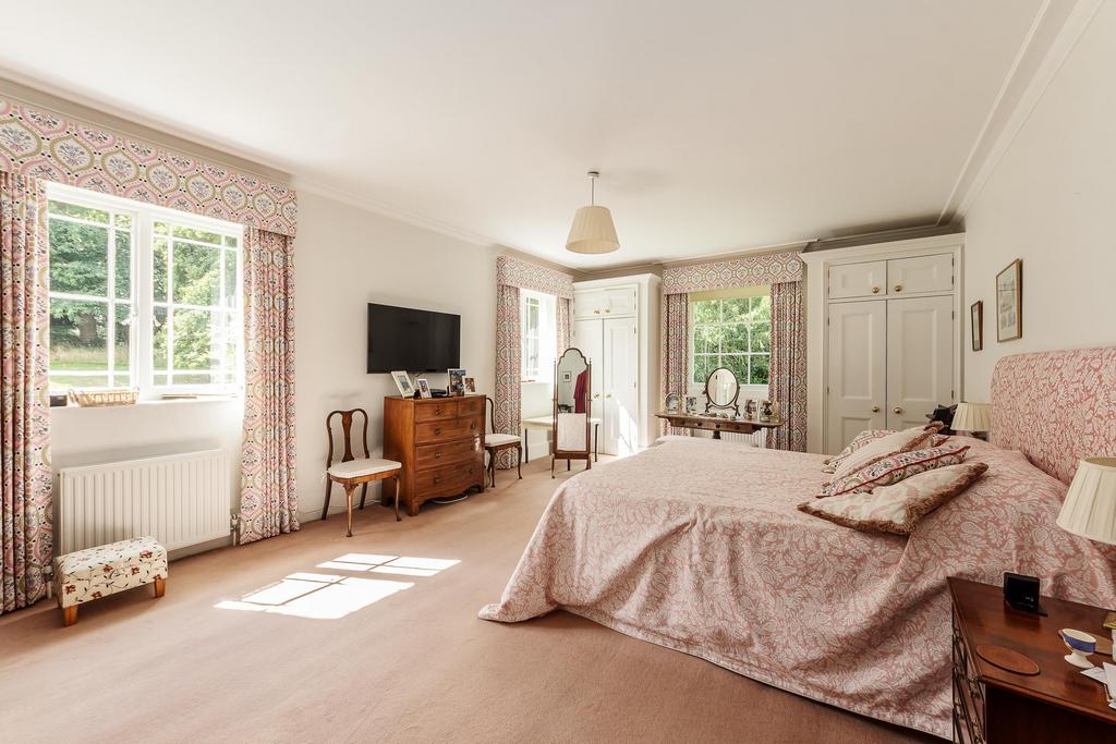 Pennis Lane, Fawkham, Kent, DA3 4 bed detached house for sale - £1,950,000