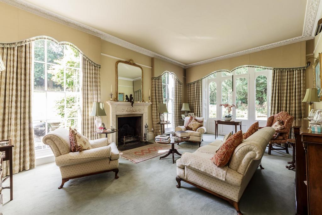 Pennis Lane, Fawkham, Kent, DA3 4 bed detached house for sale - £1,950,000