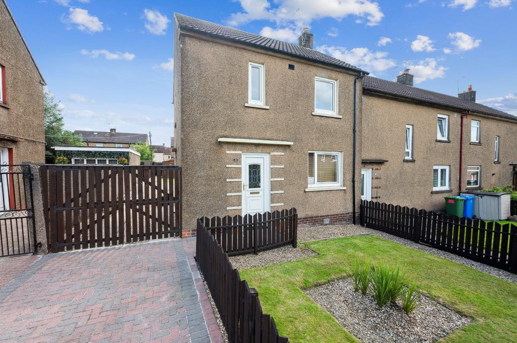 St.Serfs Road, Tullibody, Alloa... 2 bed end of terrace house - £110,000