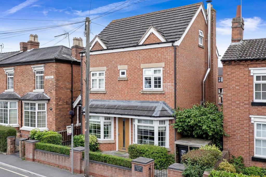 High Street, Astwood Bank, Redditch... 5 bed detached house - £1,550 ...