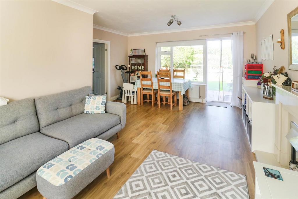Greygoose Park Harlow 3 Bed Detached House £550 000