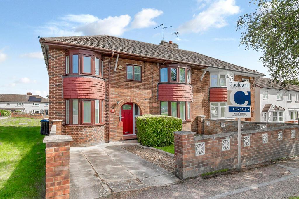 St Clements Drive, Bletchley, Milton... 4 bed semi-detached house - £ ...