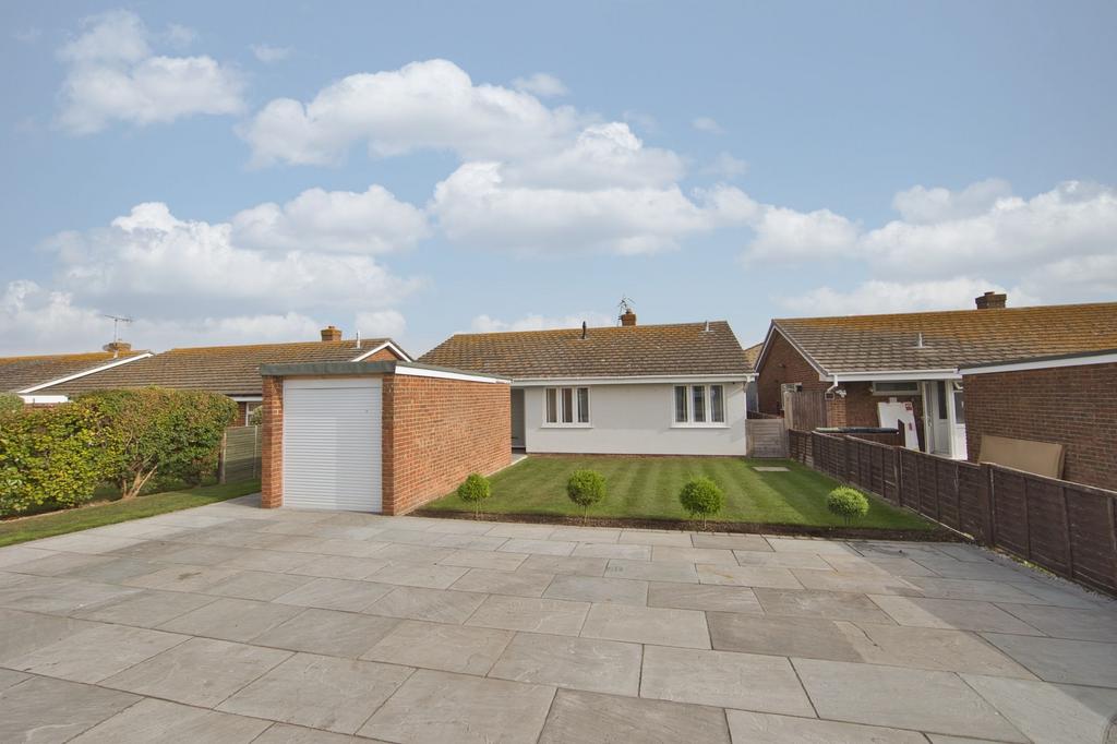 Springfield Road, Cliftonville, CT9 3 bed detached bungalow for sale ...