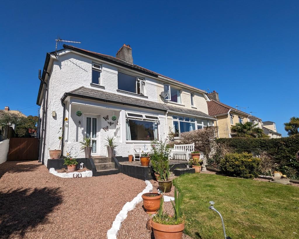 Dobbs Lane, Truro, Cornwall 3 bed semi-detached house - £315,000