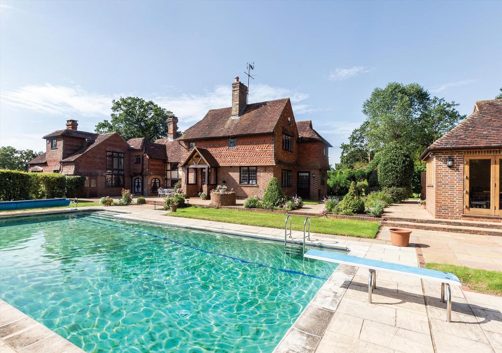 High Street Green, Chiddingfold, Godalming, Surrey, GU8 6 bed detached ...