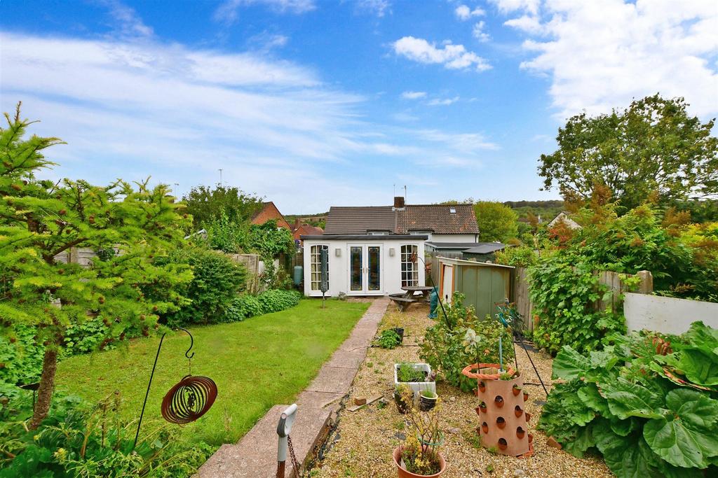 Ashburnham Drive Coldean Brighton East Sussex 3 Bed Semi Detached