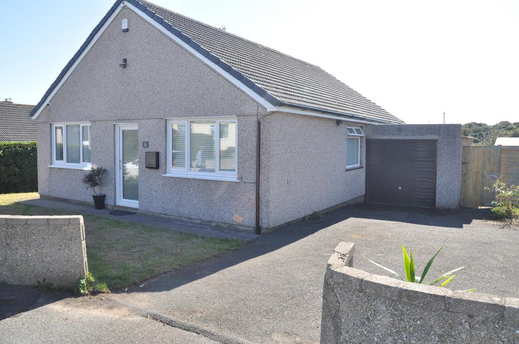 Bryn Gwyn Road, Holyhead, LL65 3 bed detached bungalow - £1,100 pcm (£ ...