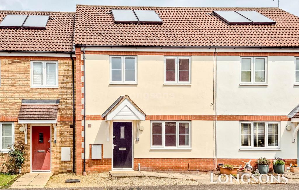 Bell Close, Marham 3 bed terraced house for sale - £210,000