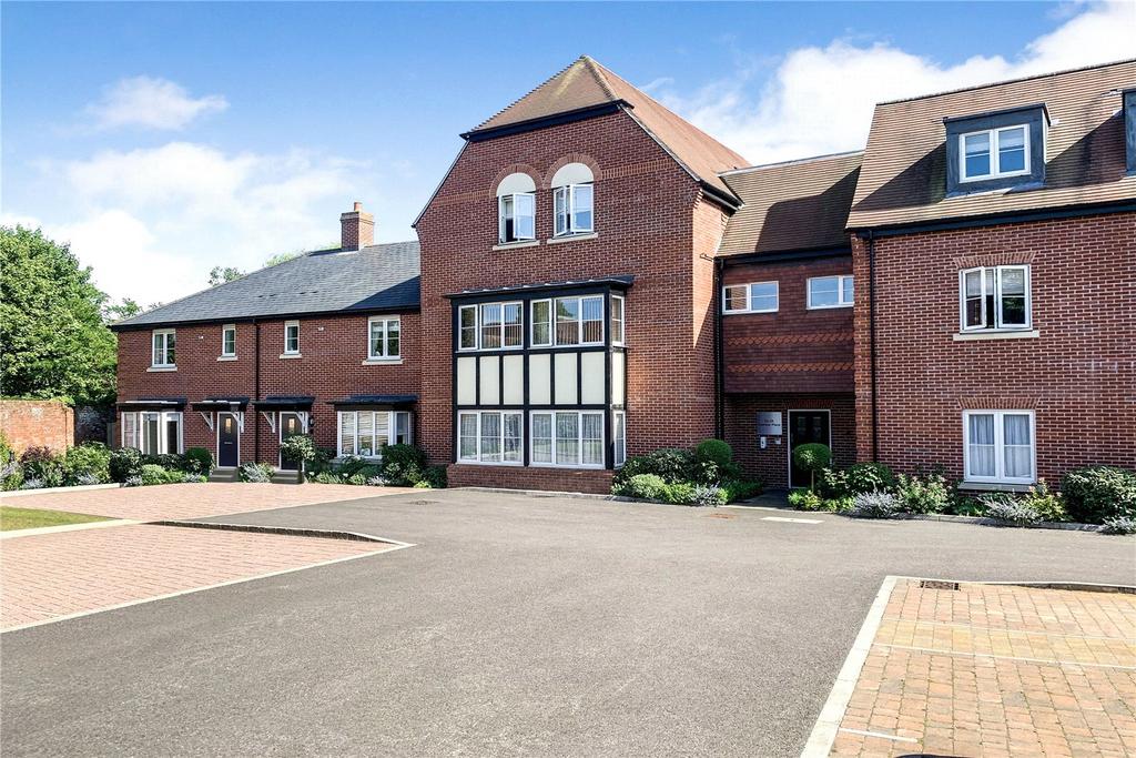 Cumber Place, Theale, Reading... 3 bed apartment for sale - £475,000