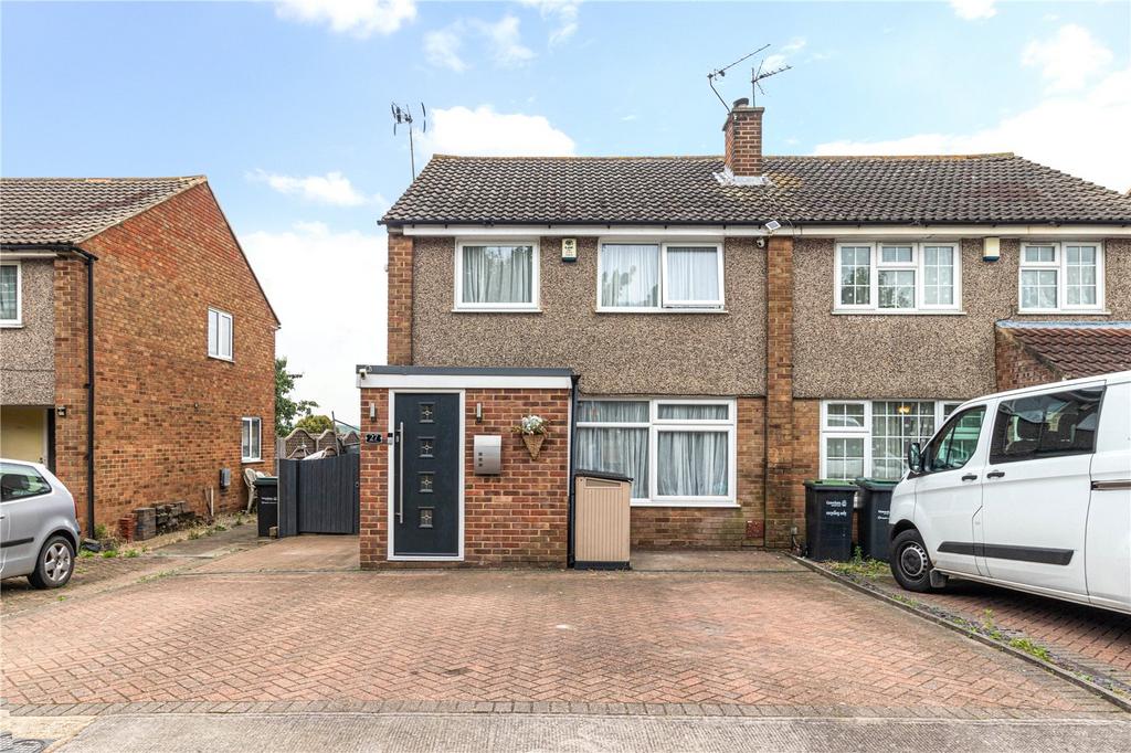 Pepper Hill, Northfleet, Gravesend, Kent, DA11 3 bed semi-detached ...