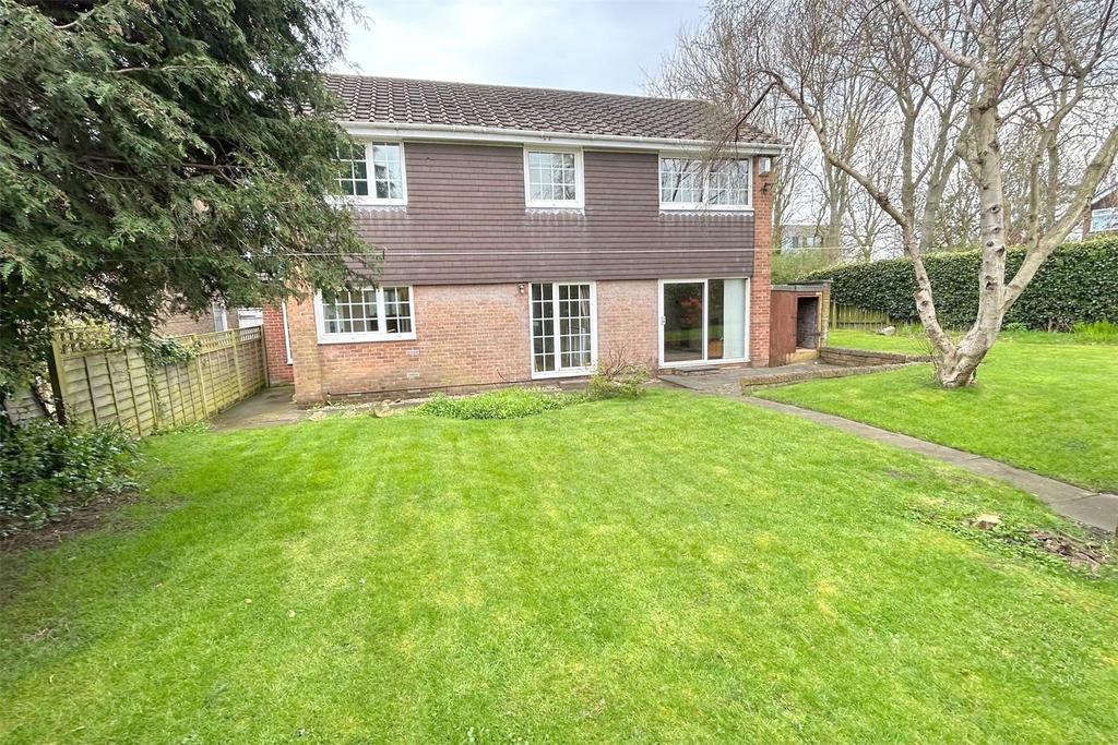 Clifton Grove, Beaumont Park, Whitley... 4 bed detached house - £550,000