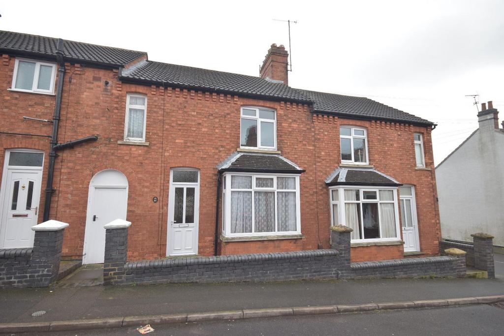 NO CHAIN - Stanley Street, Rothwell 2 bed terraced house - £160,000