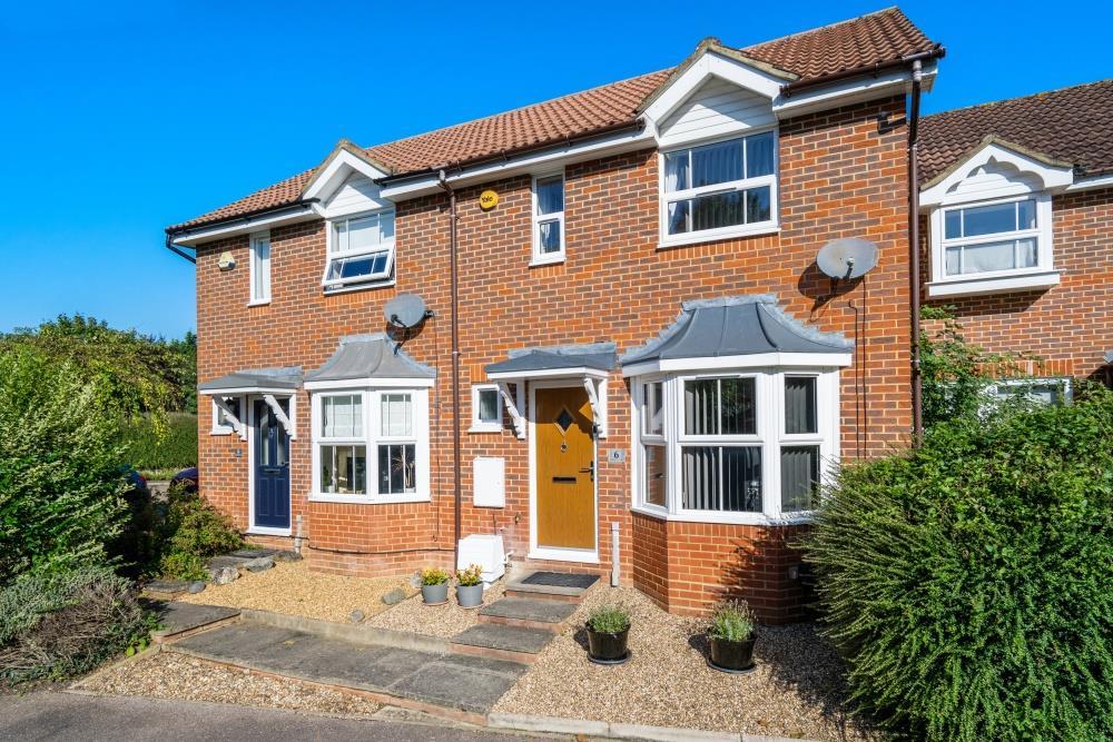 Scholars Way, Amersham... 2 bed terraced house - £499,950