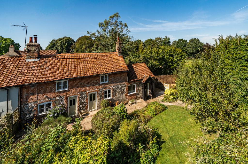 East Rudham, Norfolk 2 bed semi-detached house - £350,000