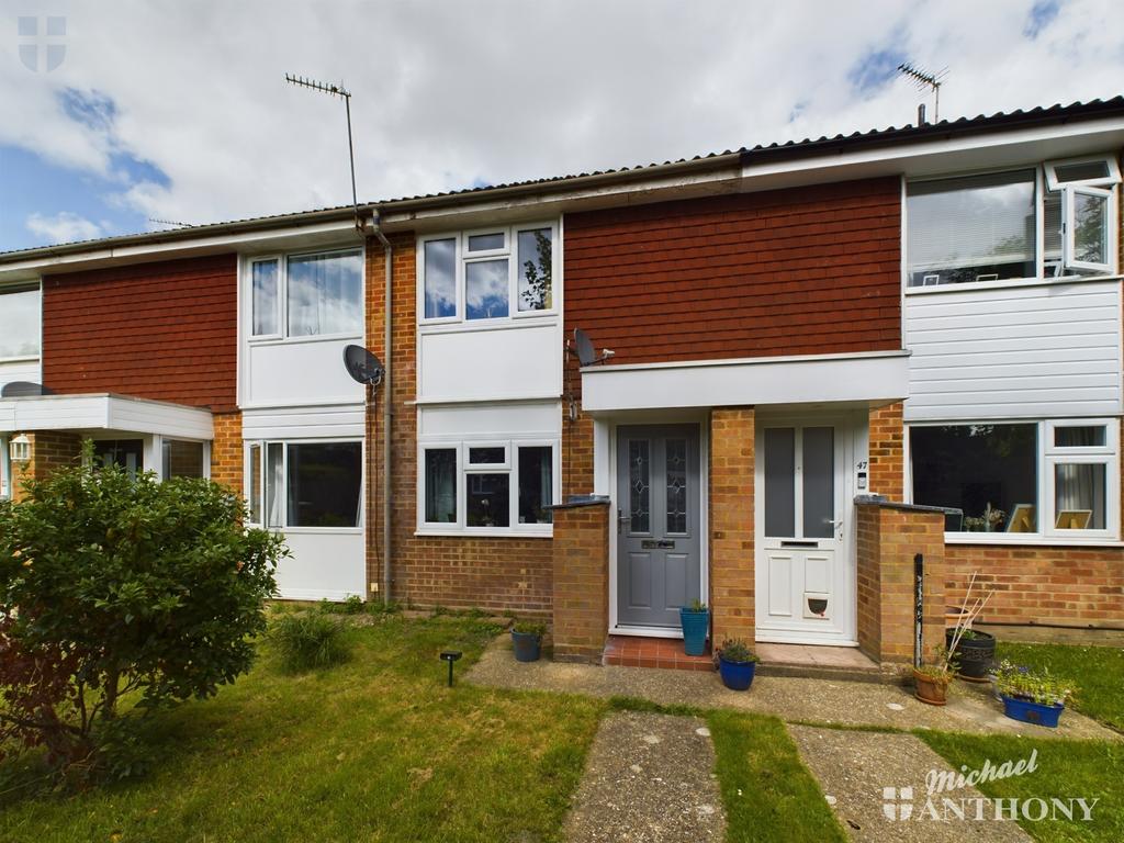 Rothschild Avenue, Aston Clinton 2 bed terraced house - £1,400 pcm (£ ...