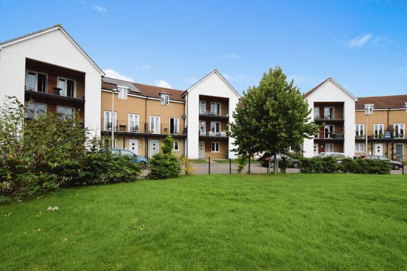 Admiral Way, Newcourt, Exeter 4 bed terraced house - £399,950