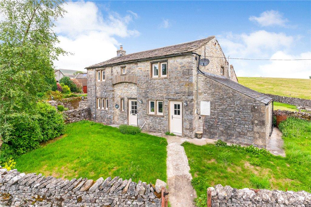 Selside, Settle, North Yorkshire, BD24 4 bed barn conversion - £450,000