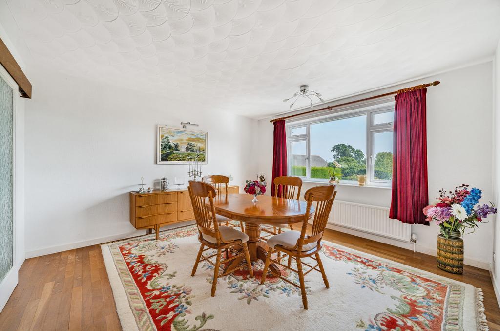 The Street, Didmarton, Badminton, Gloucestershire, GL9 3 bed bungalow ...