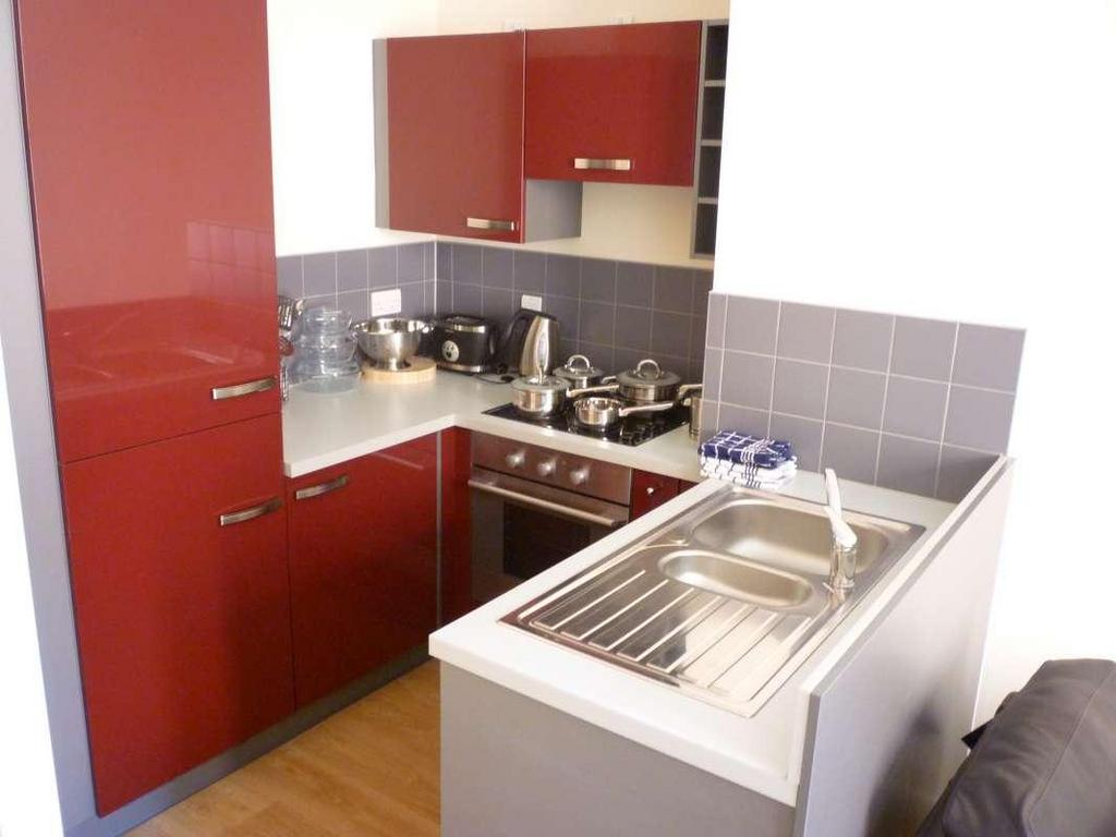 22, York Place, Leeds, LS1 1 bed flat - £825 pcm (£190 pw)