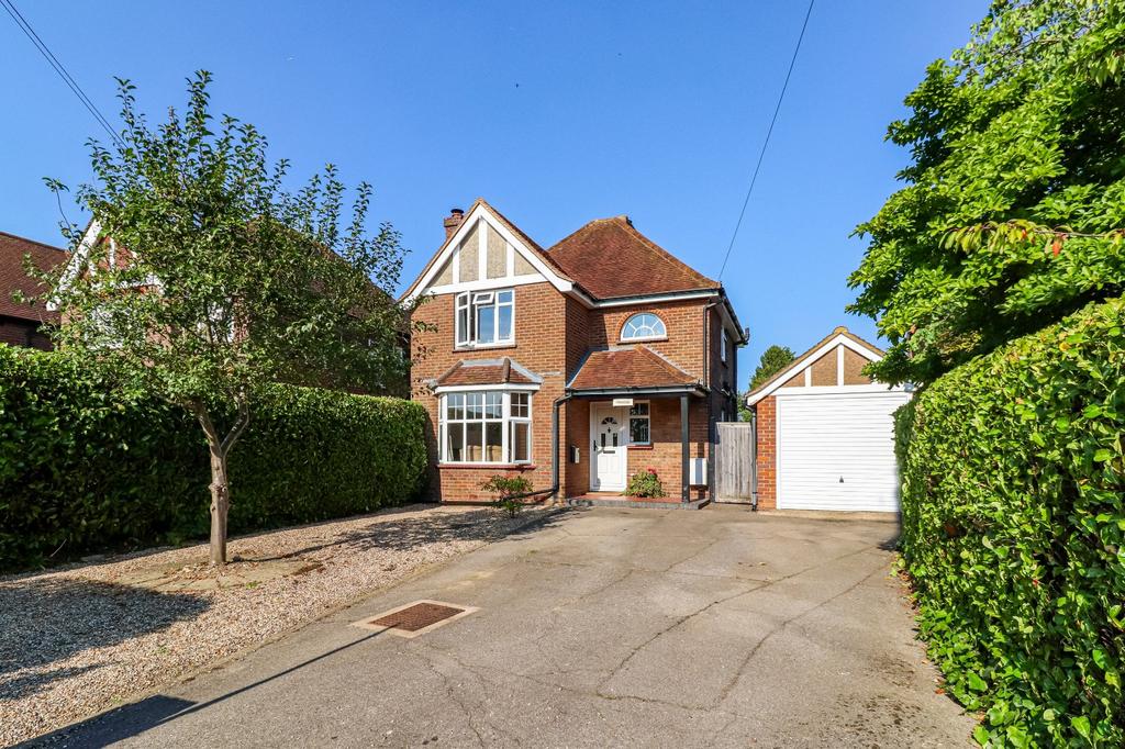 Chartridge Lane, Chesham, HP5 3 bed detached house for sale - £725,000