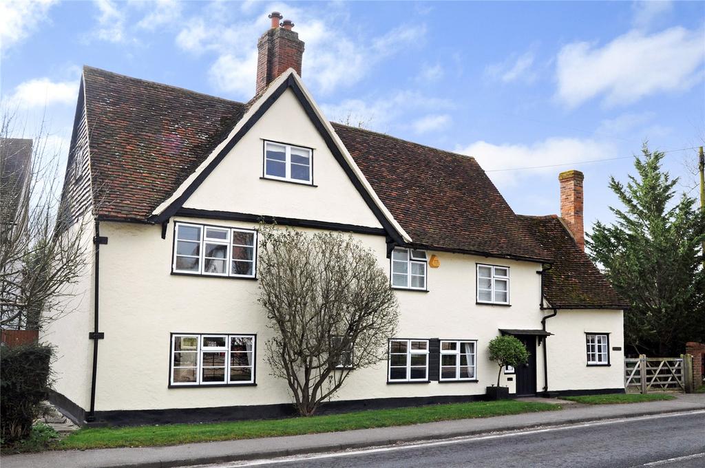 Central Felsted, Dunmow, Essex, CM6 5 bed detached house for sale - £ ...