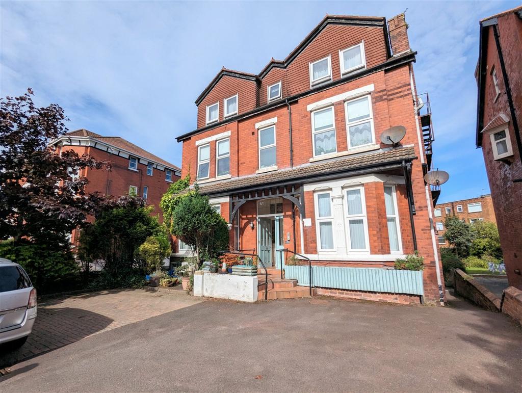 Lathom Road, Southport, Merseyside, PR9 1 bed flat - £625 pcm (£144 pw)