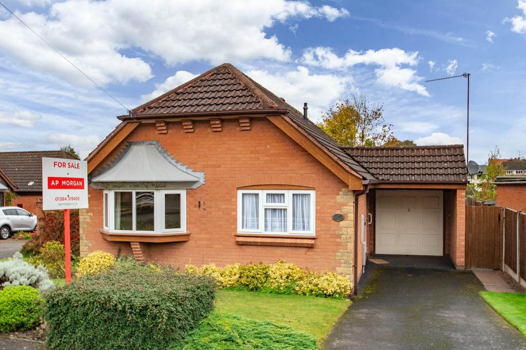 Morning Pines, Stourbridge, West... 2 bed bungalow - £300,000