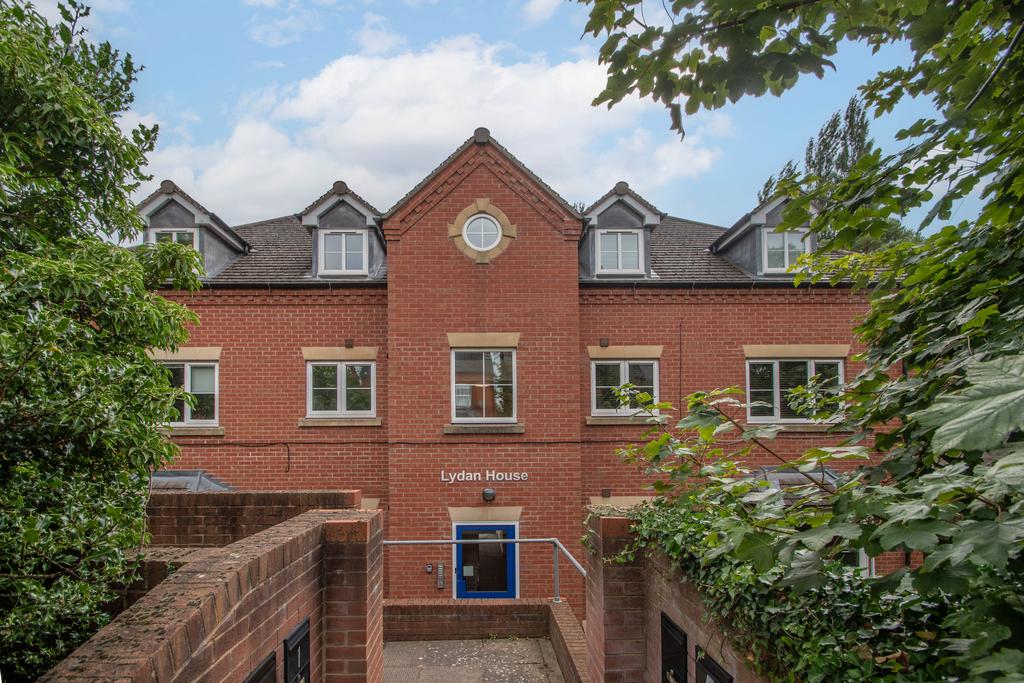 Pool Bank, Redditch, Worcestershire, B97 1 bed property - £110,000
