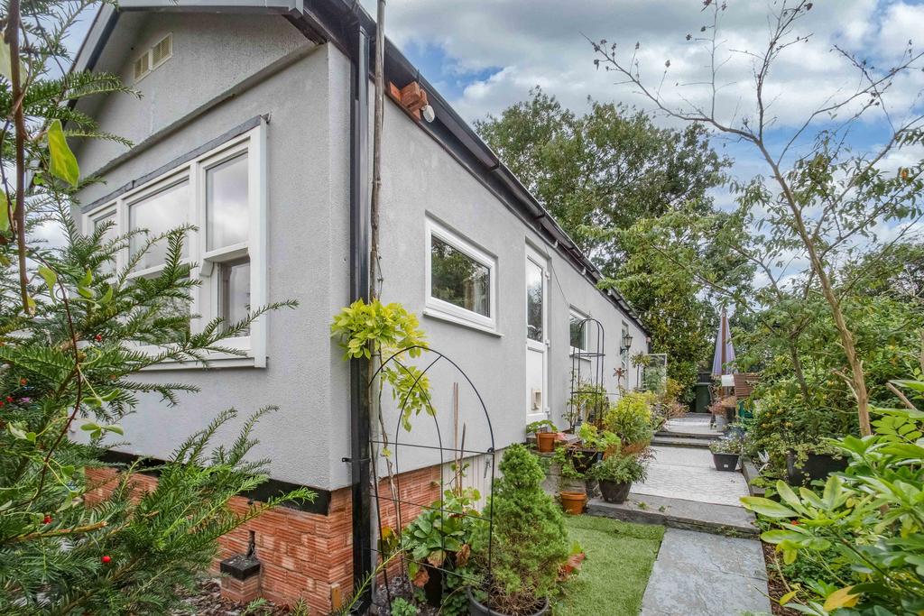 Oversley Mill Park, Oversley Green, Alcester, Warwickshire, B49 2 bed ...