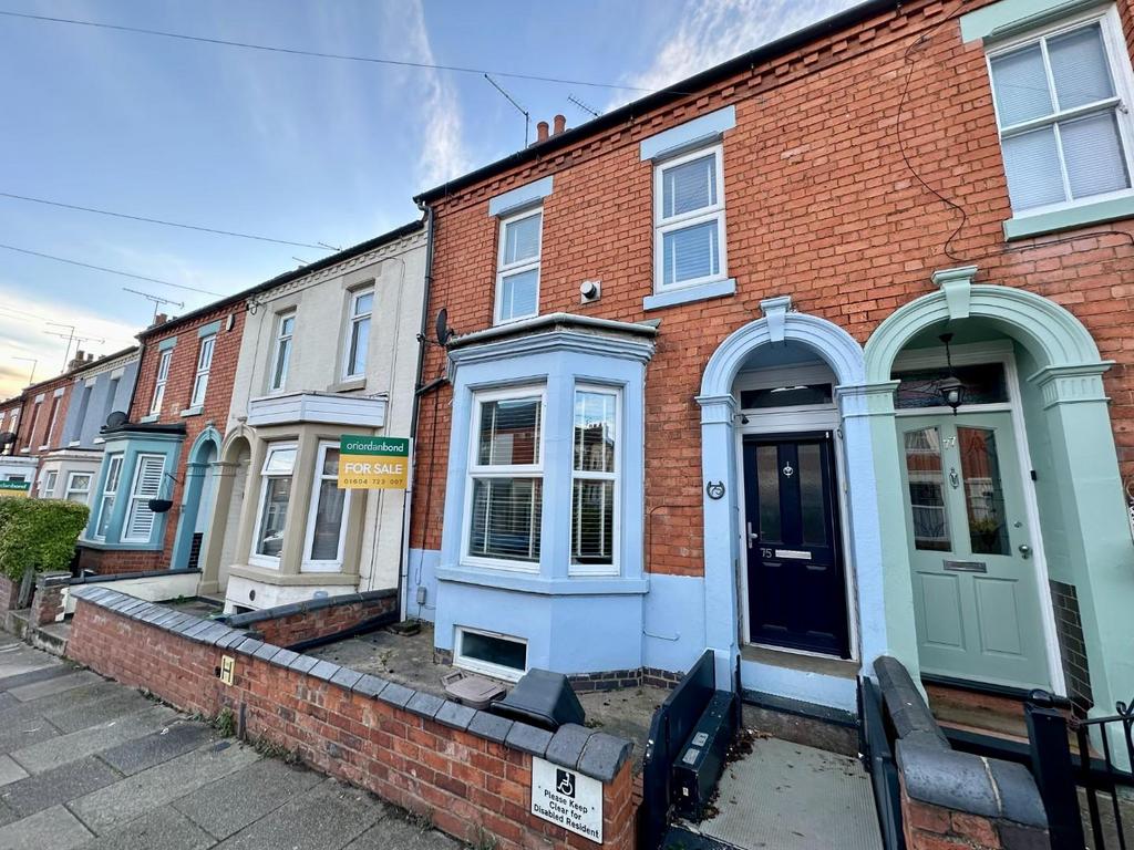 Cecil Road, Kingsthorpe, Northampton NN2 2 bed terraced house - £200,000