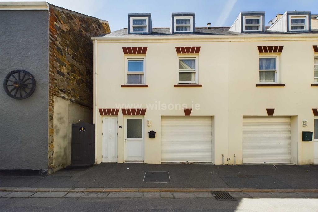 St Helier 4 bed semi-detached house - £695,000