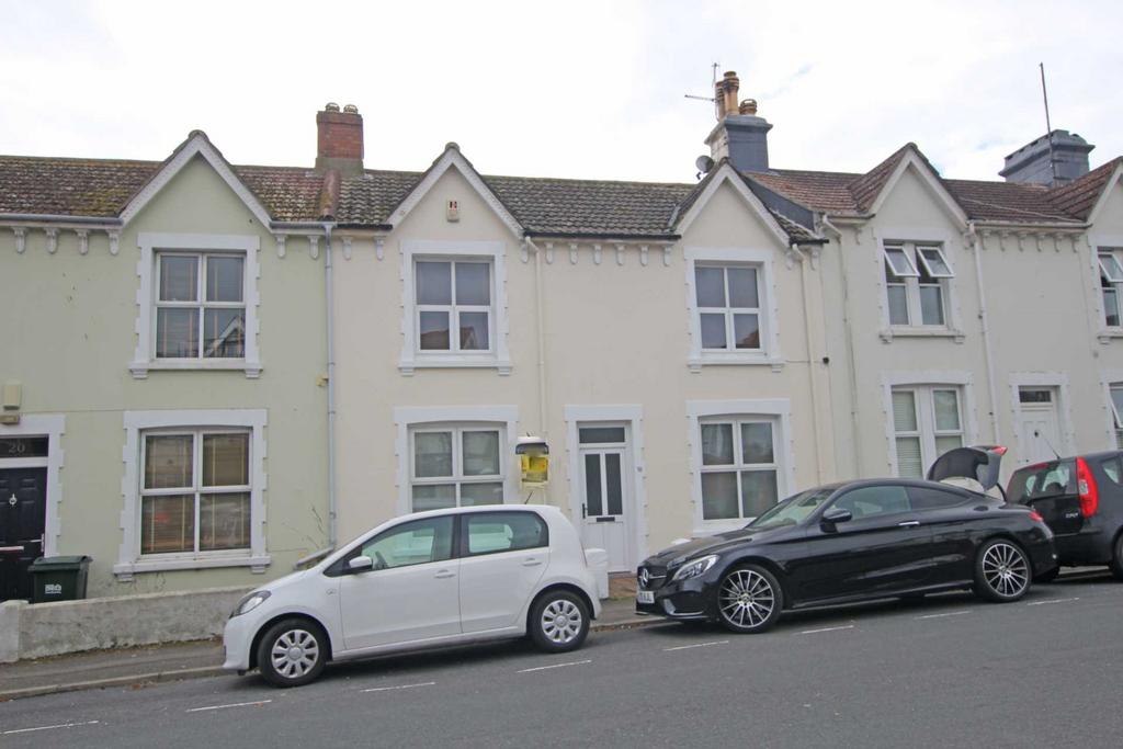 St. Leonards Road, Eastbourne, BN21 3UH 3 bed terraced house - £315,000