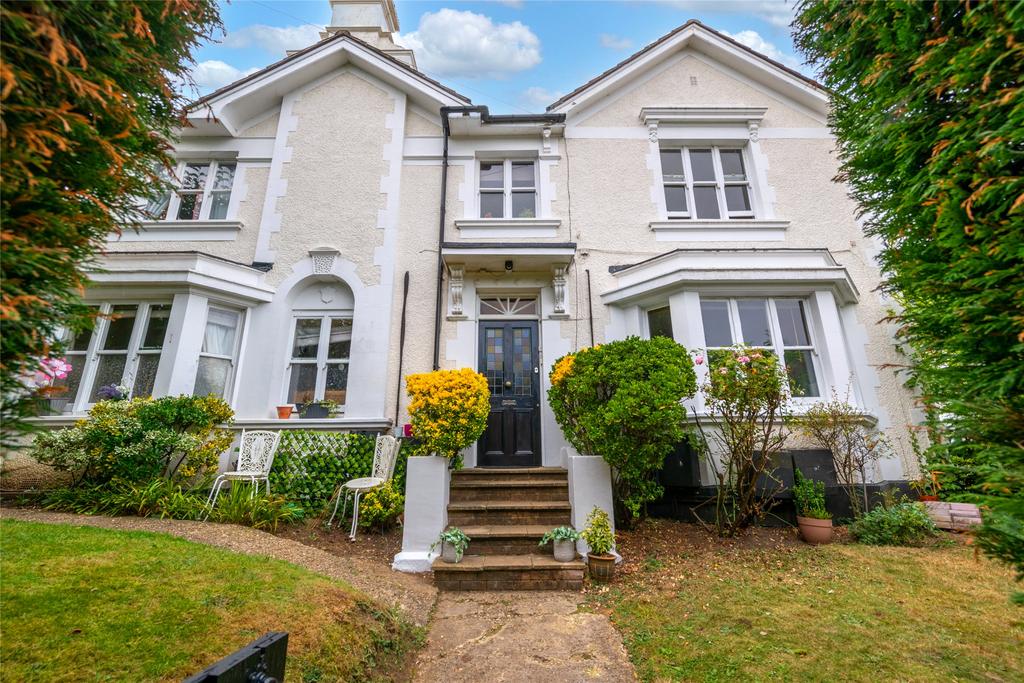 Ridgeway Road, Redhill, Surrey, RH1 1 bed flat - £230,000